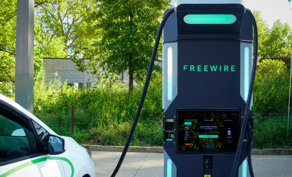 GAC Group Achieves Breakthrough With Graphene-Based Fast-Charging ...
