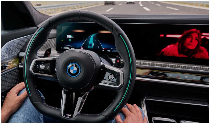 BMW 7 Series Sets New Benchmark in Automated Driving with Dual-Level ...