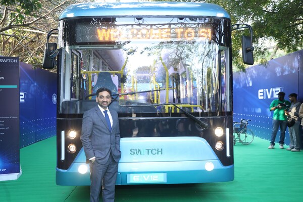 SWITCH Mobility Unveils India’s First Low-Floor Electric Bus EiV12 ...