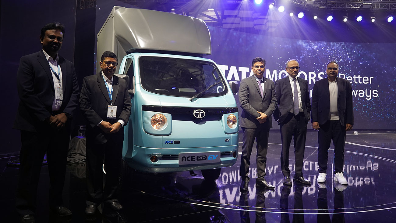 Tata Motors Unveils Bold Vision for Future Mobility at Bharat Mobility ...